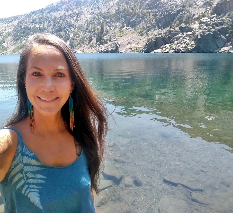 Contact | Tania Marie